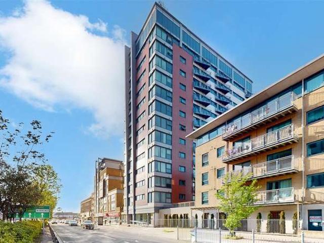 2 Bedroom Apartment Flat