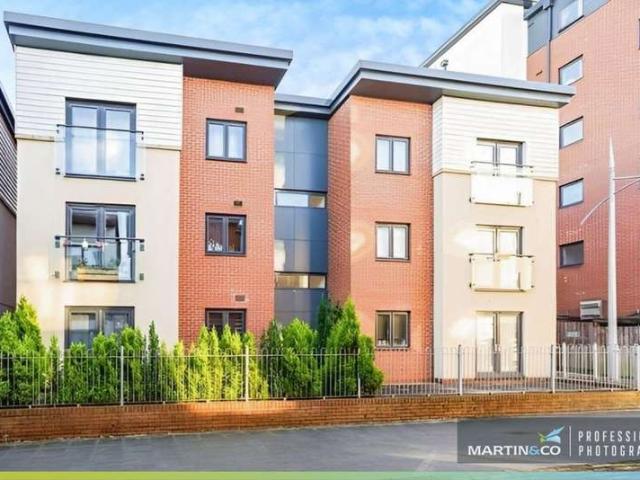 2 Bedroom Apartment Flat