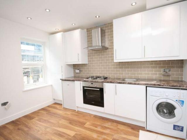 2 Bedroom Apartment Flat