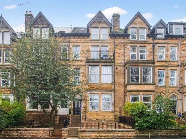 2 Bedroom Apartment Flat