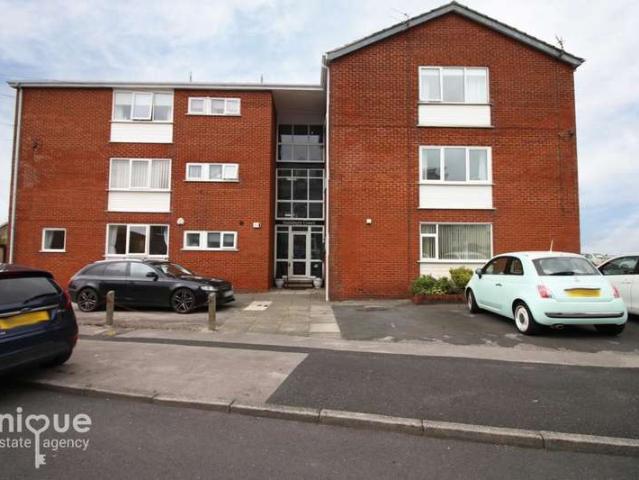 2 Bedroom Apartment Flat