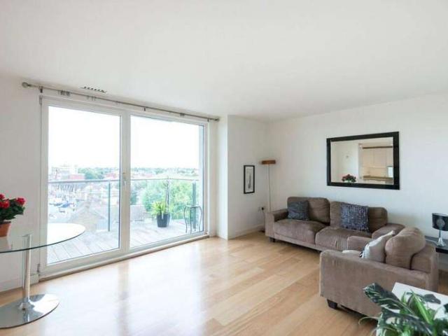 2 Bedroom Apartment Flat