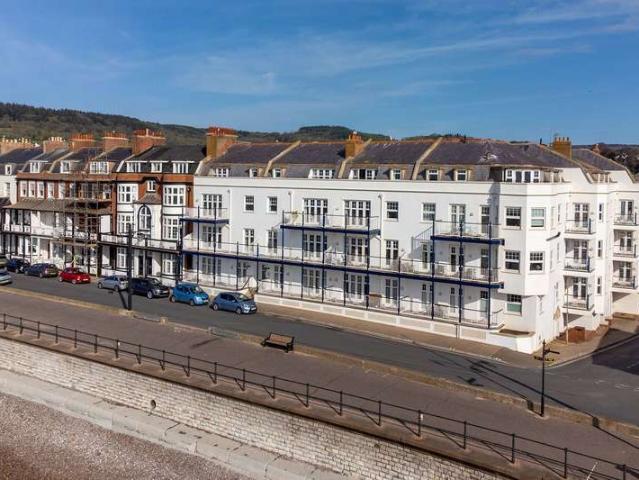 2 Bedroom Apartment Flat