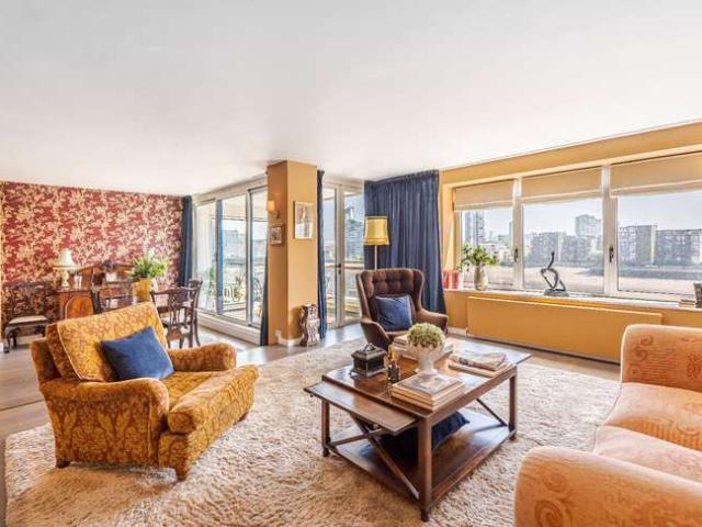 2 Bedroom Apartment Flat