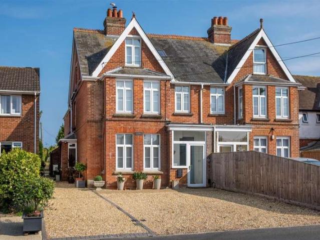 2 Bedroom Apartment Flat