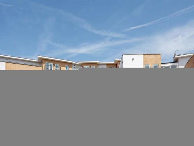 2 Bedroom Apartment Flat