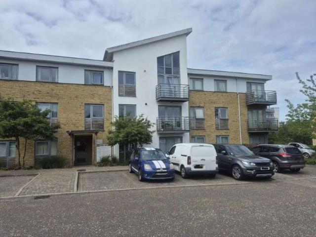 2 Bedroom Apartment Flat