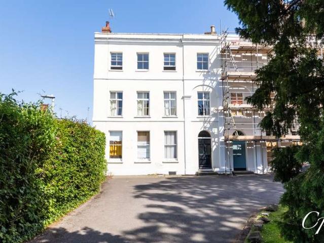 2 Bedroom Apartment Flat
