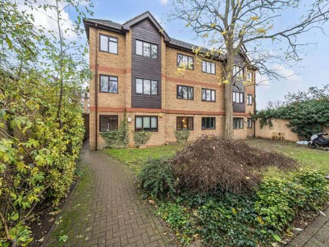 2 Bedroom Apartment Flat