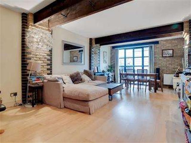 2 Bedroom Apartment Flat