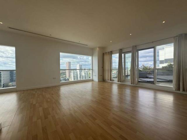 2 Bedroom Apartment Flat