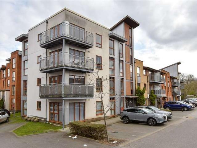 2 Bedroom Apartment Flat
