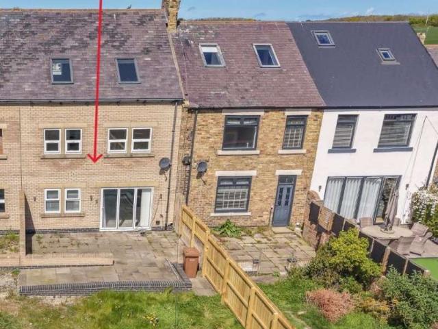 2 Bedroom Apartment Flat