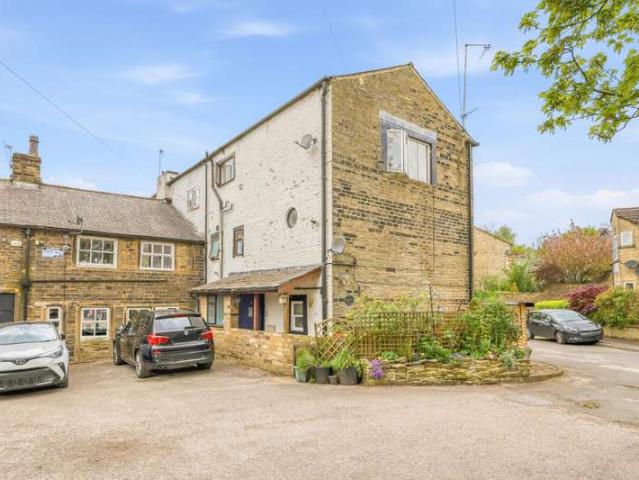 2 Bedroom Apartment Flat