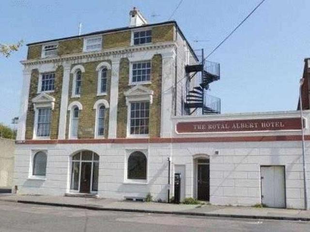 2 Bedroom Apartment Flat