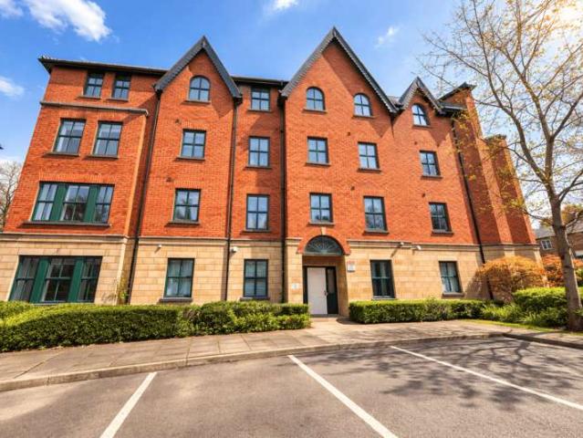 2 Bedroom Apartment Flat