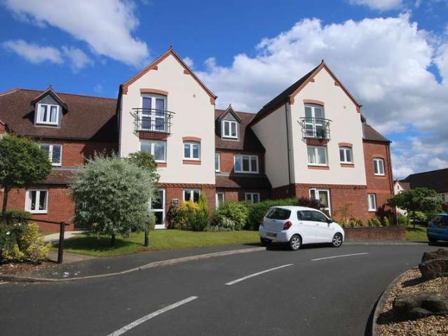 2 Bedroom Apartment Flat