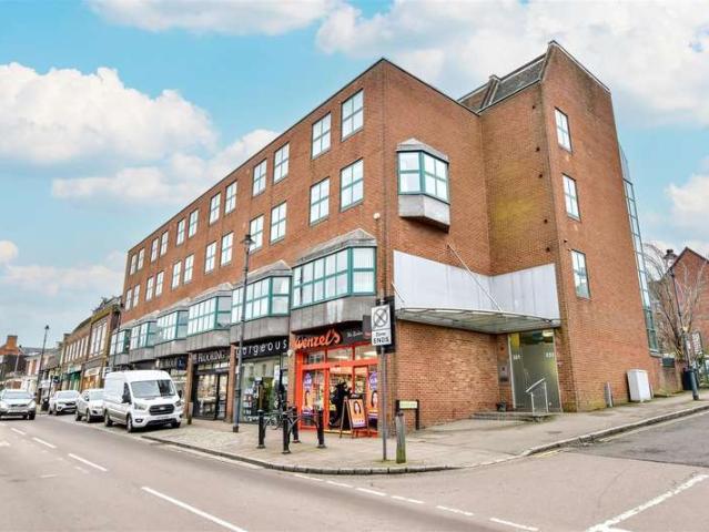 2 Bedroom Apartment Flat