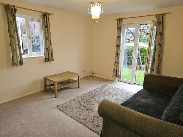 2 Bedroom Apartment Flat