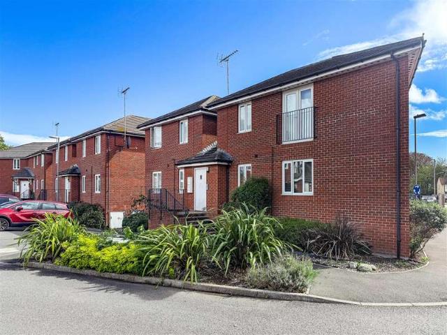 2 Bedroom Apartment Flat