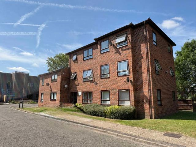 2 Bedroom Apartment Flat
