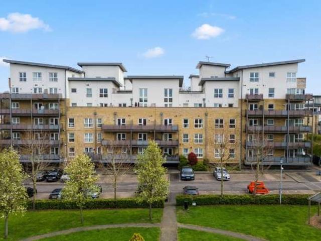 2 Bedroom Apartment Flat