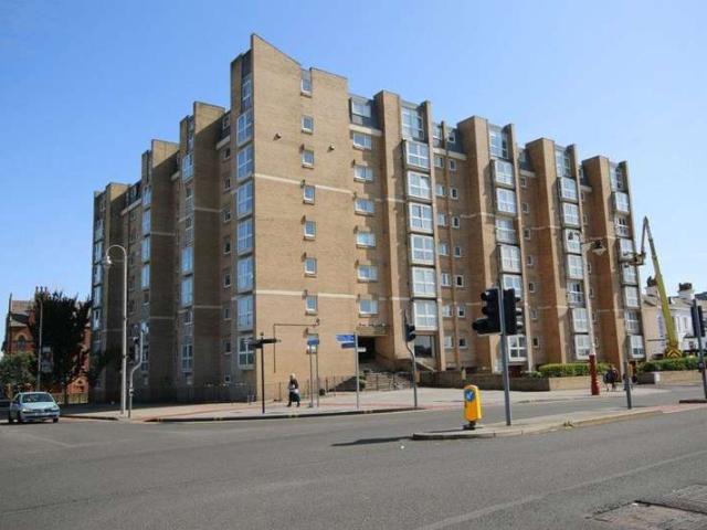 2 Bedroom Apartment Flat