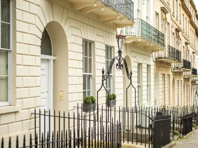 2 Bedroom Apartment Flat