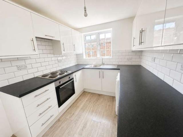 2 Bedroom Apartment Flat