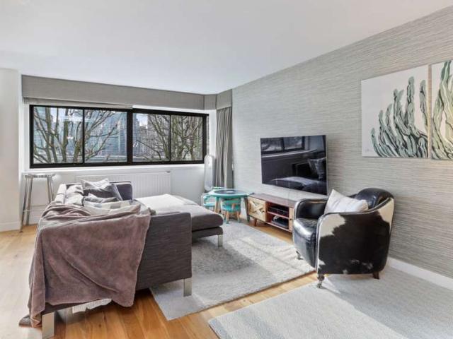 3 Bedroom Apartment Flat