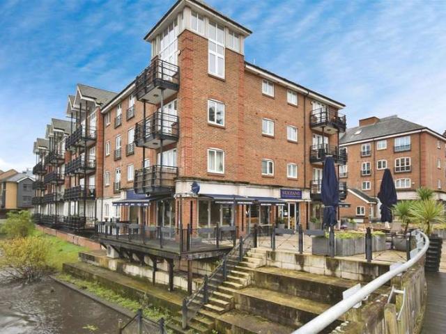 2 Bedroom Apartment Flat