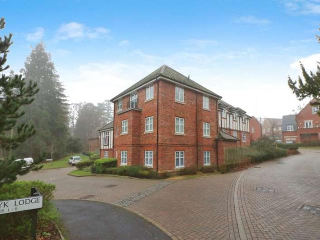 2 Bedroom Apartment Flat