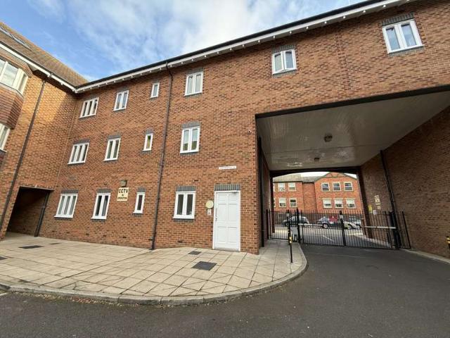 2 Bedroom Apartment Flat