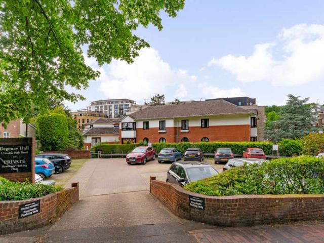 2 Bedroom Apartment Flat