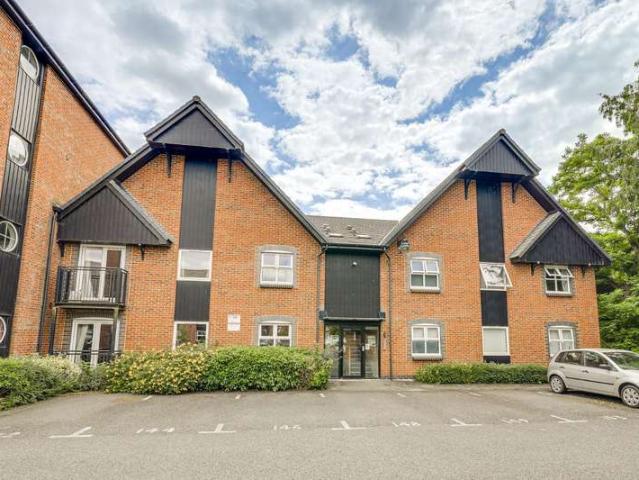 2 Bedroom Apartment Flat