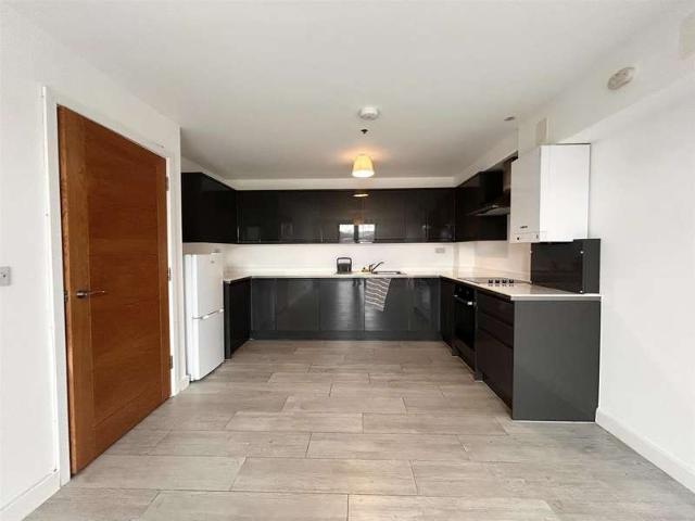 2 Bedroom Apartment Flat