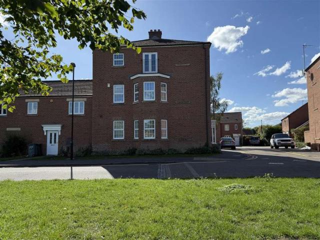 2 Bedroom Apartment Flat