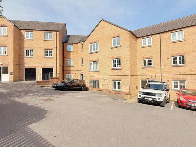 2 Bedroom Apartment Flat