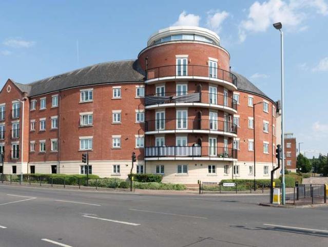 2 Bedroom Apartment Flat
