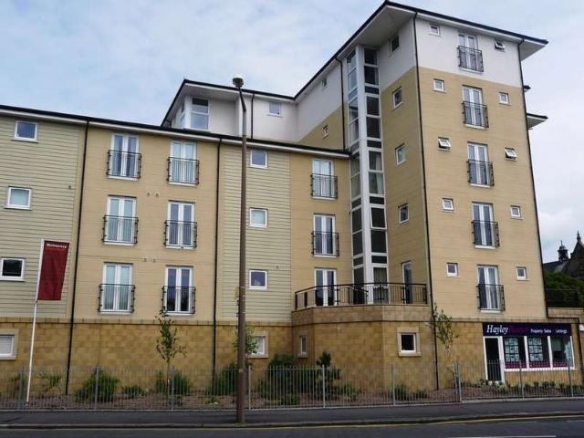 2 Bedroom Apartment Flat