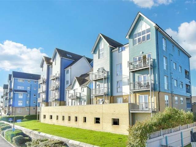 2 Bedroom Apartment Flat