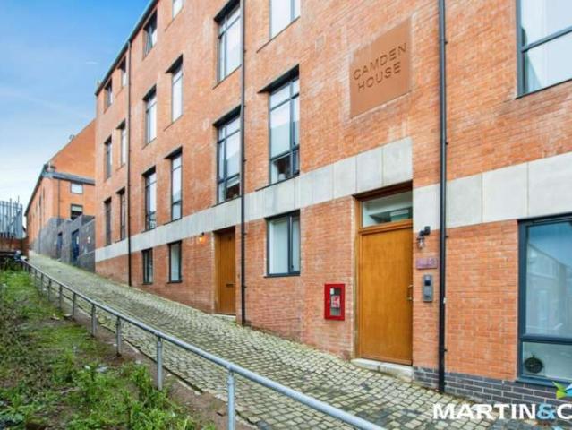 2 Bedroom Apartment Flat
