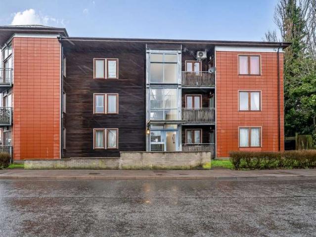 2 Bedroom Apartment Flat