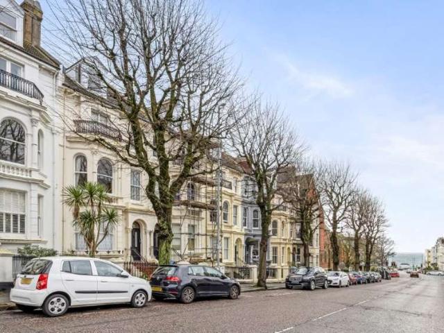 2 Bedroom Apartment Flat