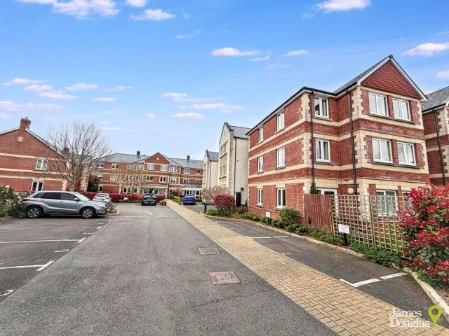 2 Bedroom Apartment Flat