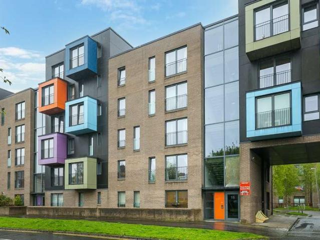 2 Bedroom Apartment Flat
