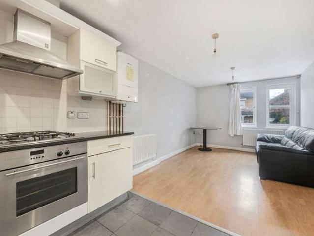 2 Bedroom Apartment Flat