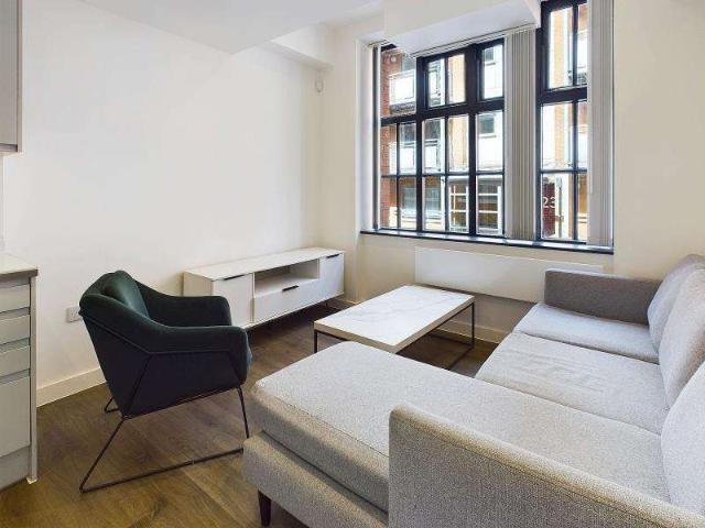 2 Bedroom Apartment Flat