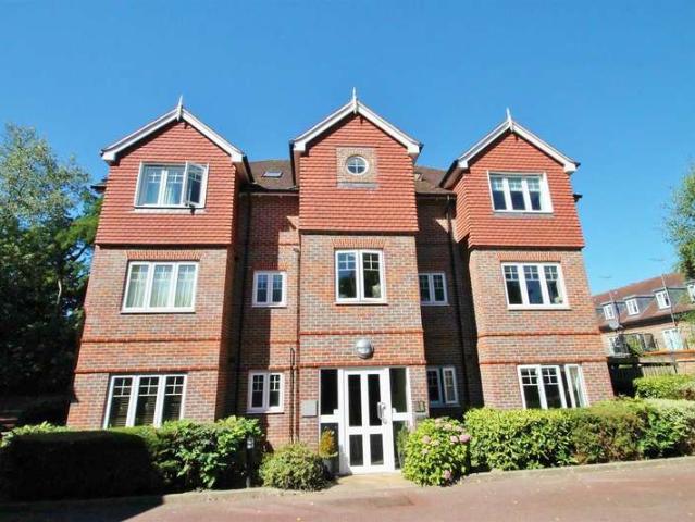 2 Bedroom Apartment Flat