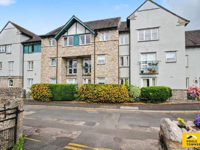 2 Bedroom Apartment Flat